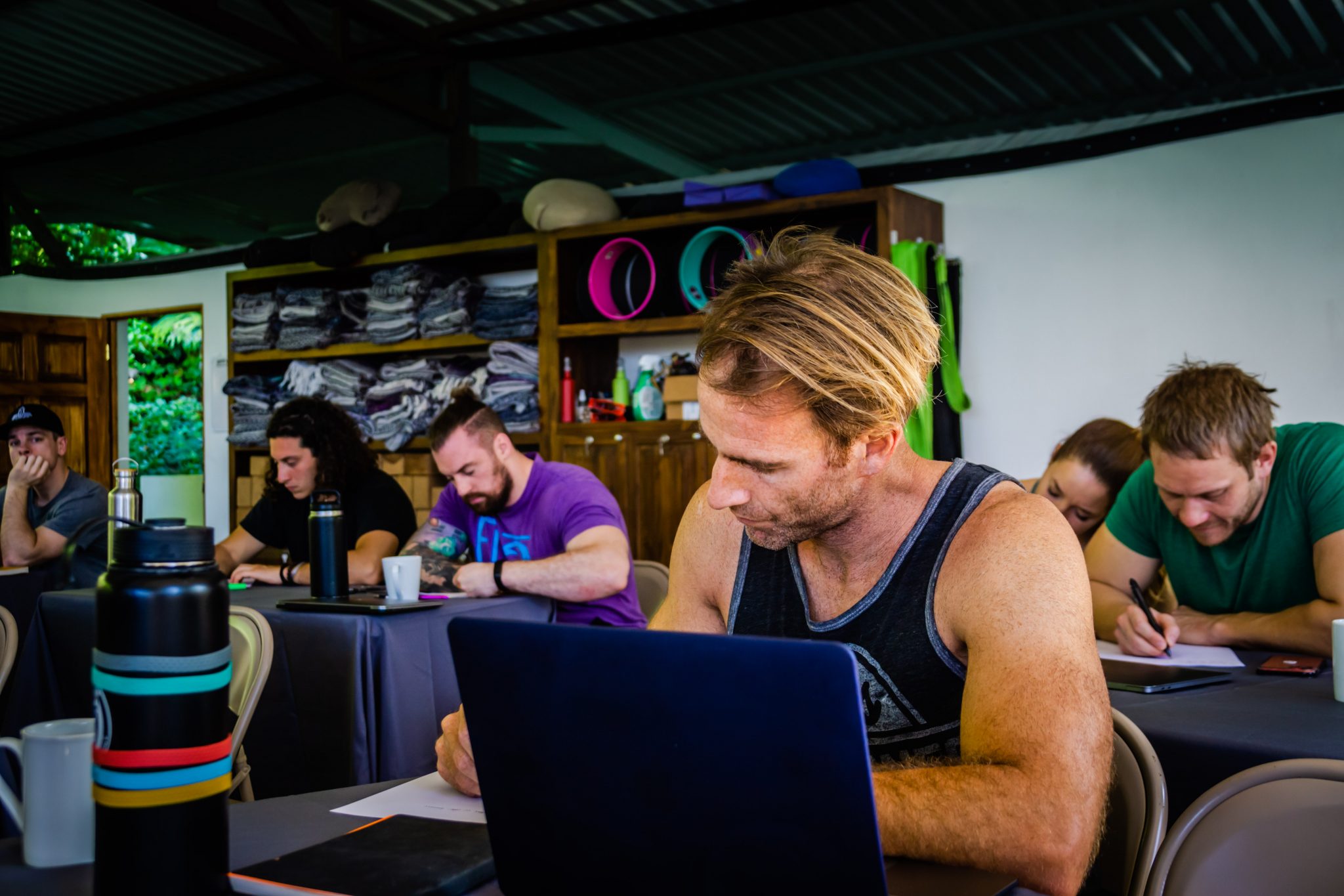 Bro Research | Coach with Confidence.